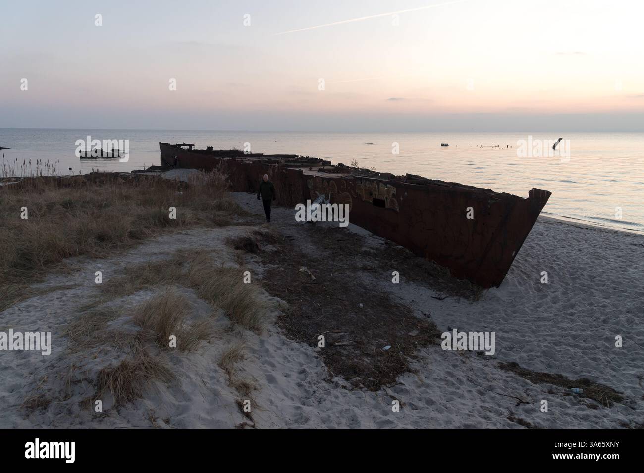 Orp wicher breakwater hi-res stock photography and images - Alamy