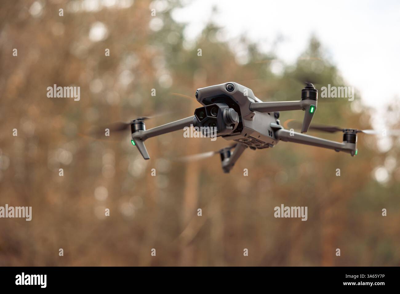 Military FPV drone, low cost reconnaissance aircraft for modern warfare ...