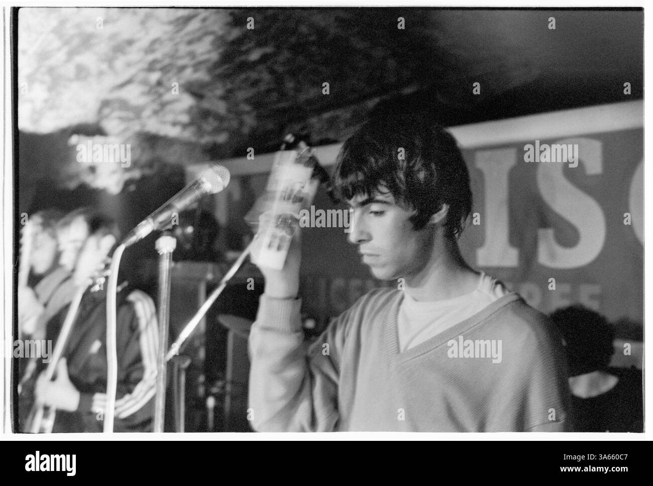 OASIS, FIRST UK HEADLINE TOUR, 1994: Liam Gallagher of Oasis at the ...