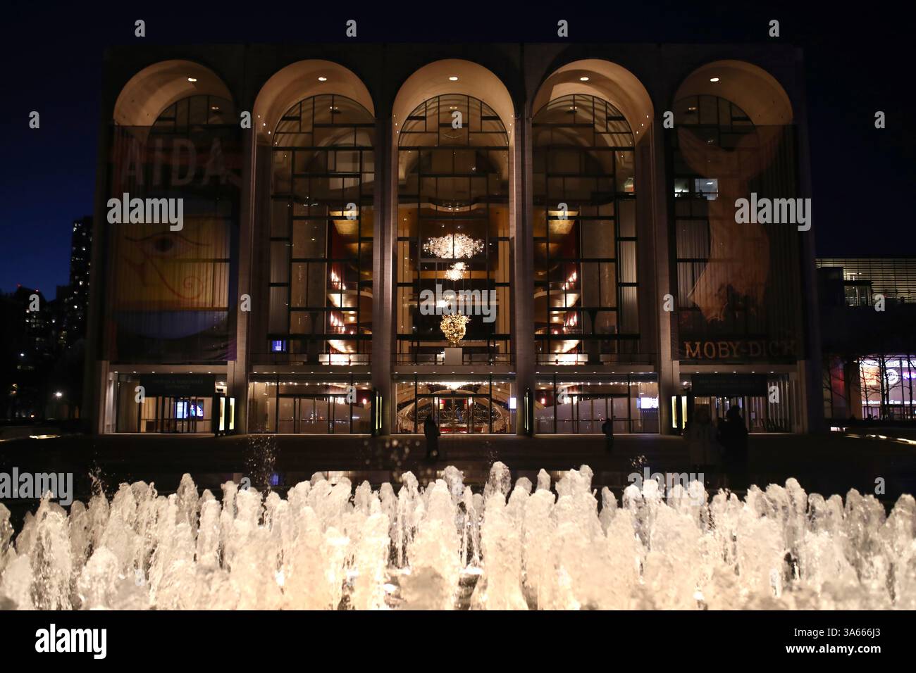 New York's Metropolitan opera House at Lincoln Center, in Manhattan is ...