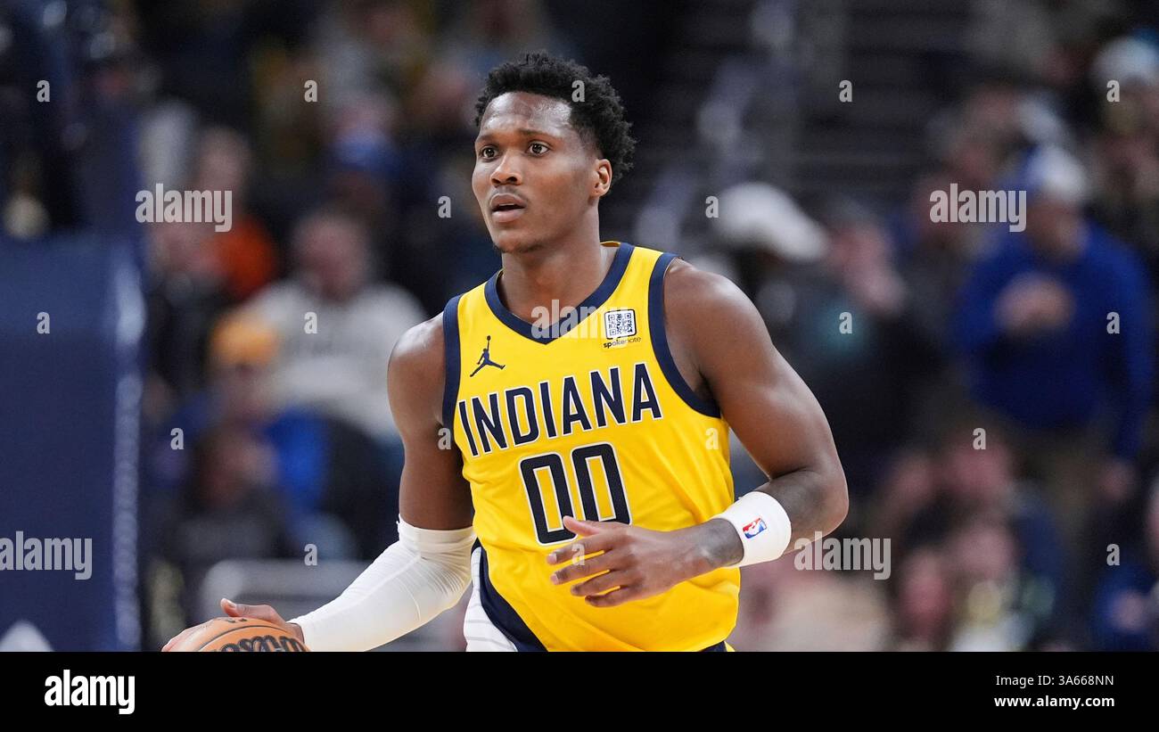 Indiana Pacers guard Bennedict Mathurin (00) plays against the Brooklyn ...