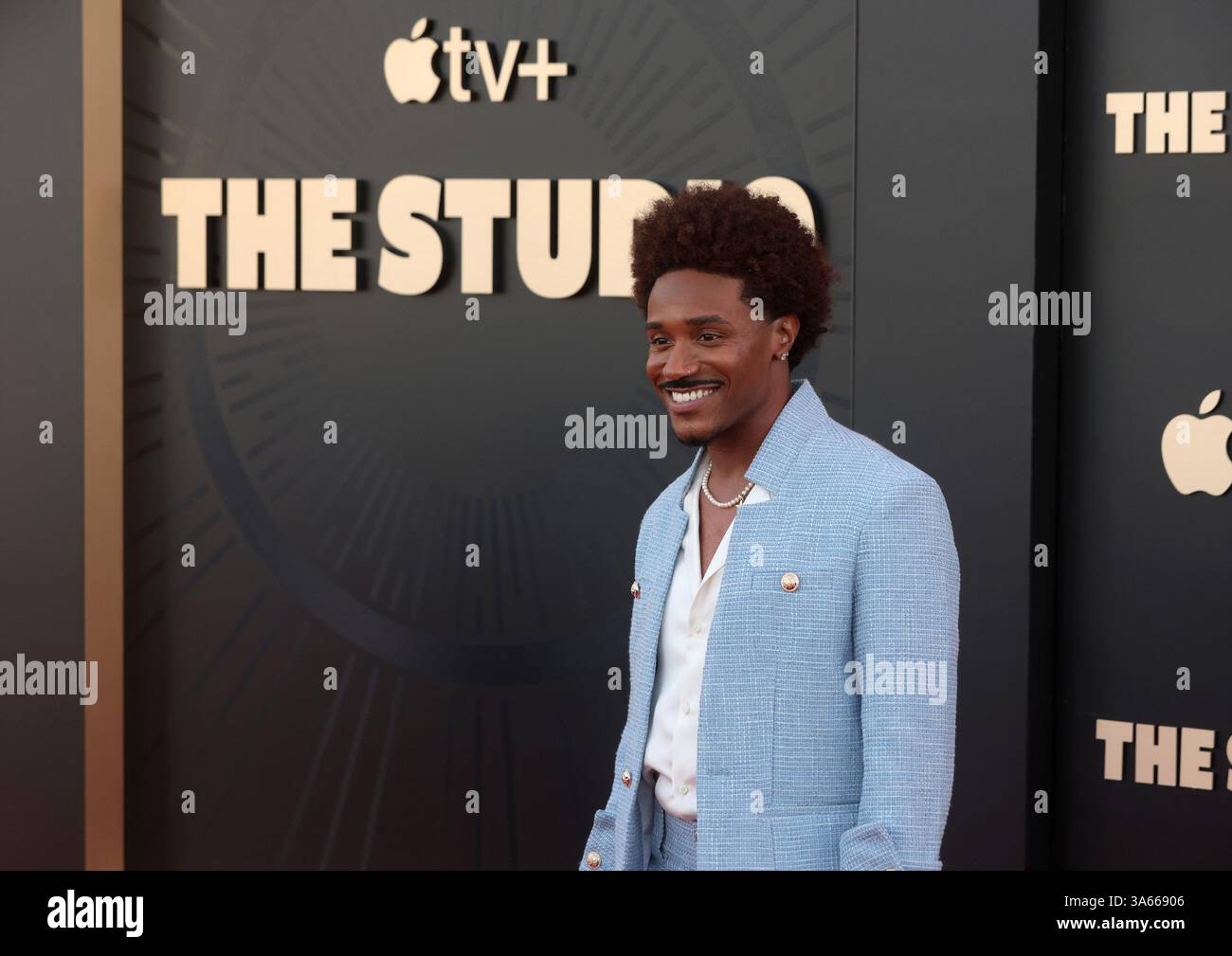 Los Angeles, United States. 24th Mar, 2025. Cast member Dewayne Perkins ...