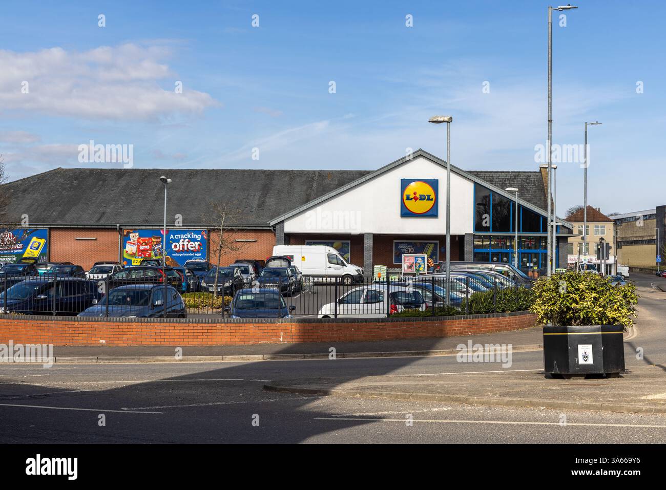 Lidl Store in Bath Road, Melksham, Wiltshire, England, UK Stock Photo ...