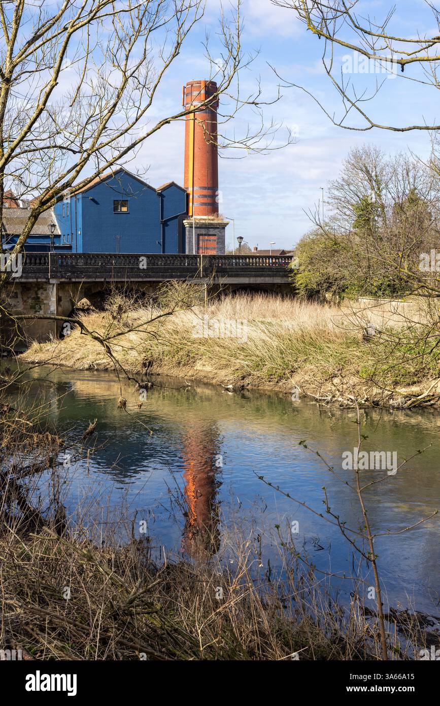 Large chimney hi-res stock photography and images - Alamy
