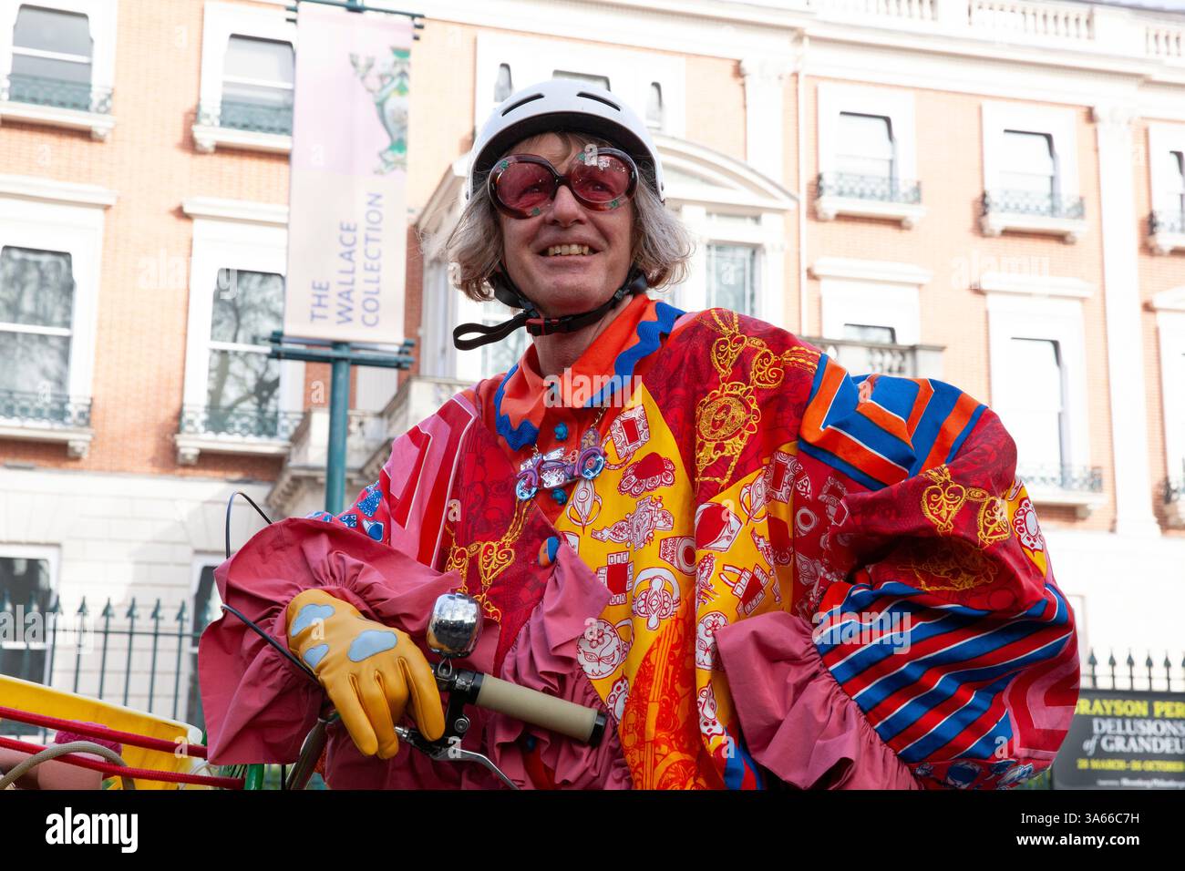 London, UK. 25th Mar, 2025. Artist and performer Grayson Perry arrives ...