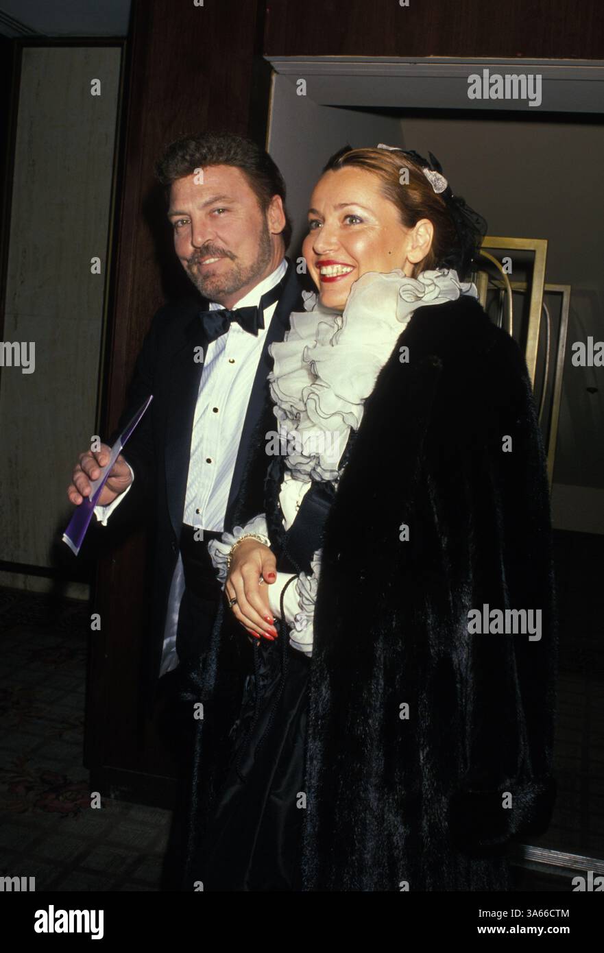 Actor STACEY KEACH with wife @ the 1989 American Cinematech Awards ...