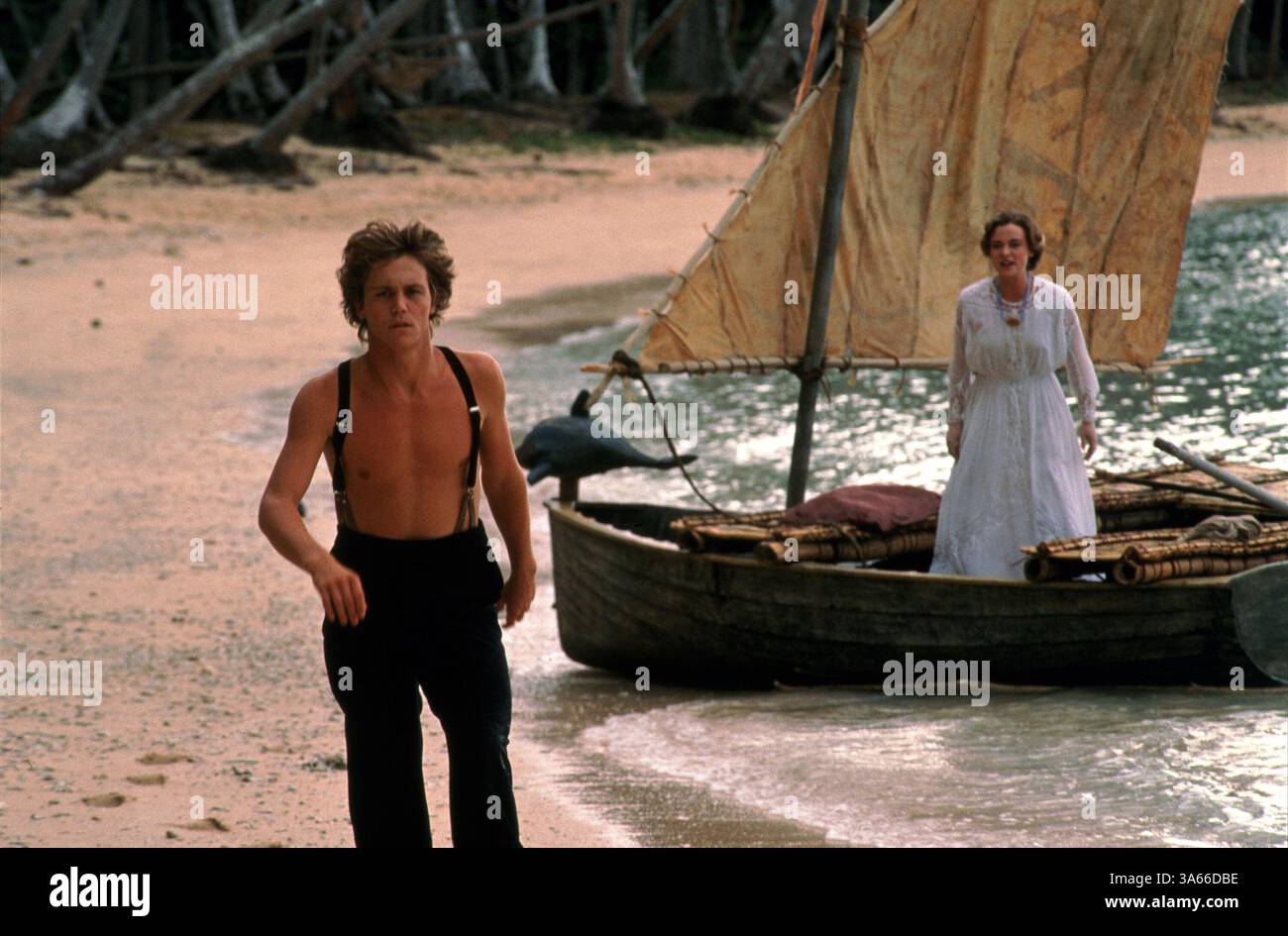 Milla jovovich return blue lagoon hi-res stock photography and images ...