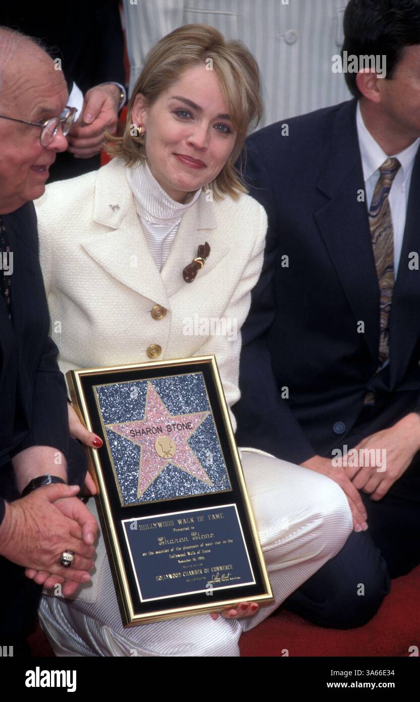 Oct 01, 1995; Los Angeles, CA, USA; Actress SHARON STONE receives a ...