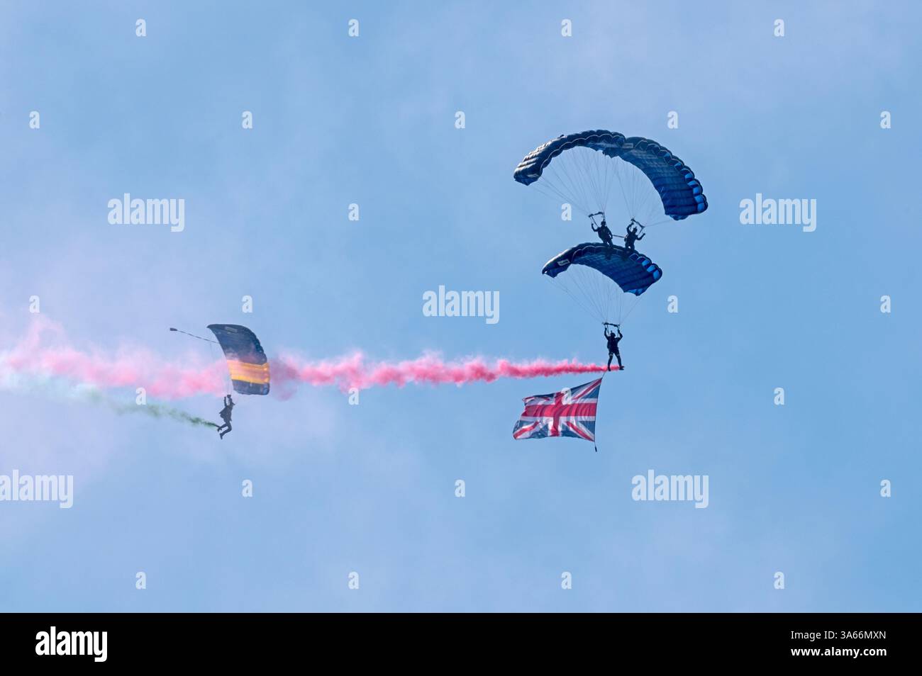 The Army Tigers FFT parachute display Team opening the 15th Bournemouth ...