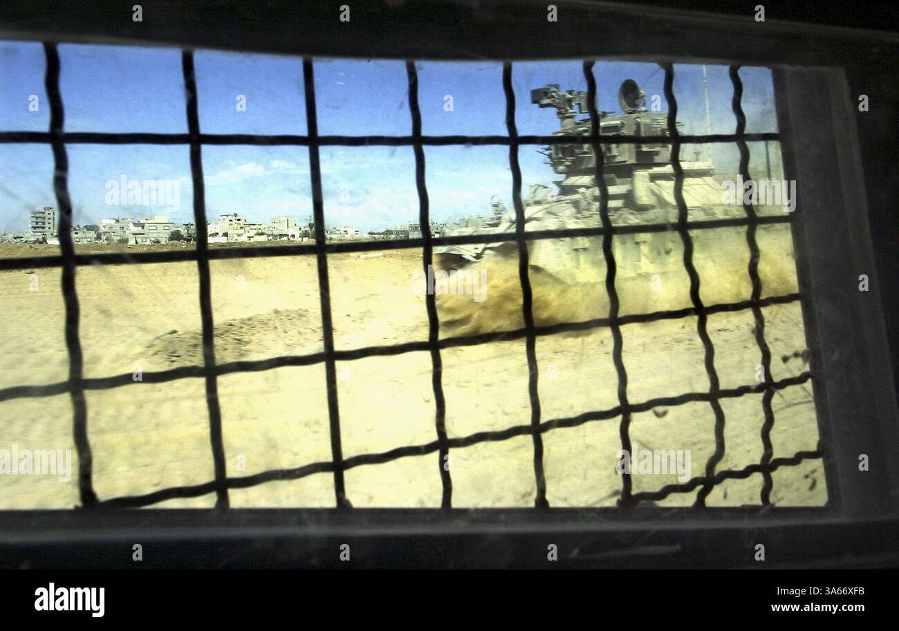 Up armored humvee hi-res stock photography and images - Alamy