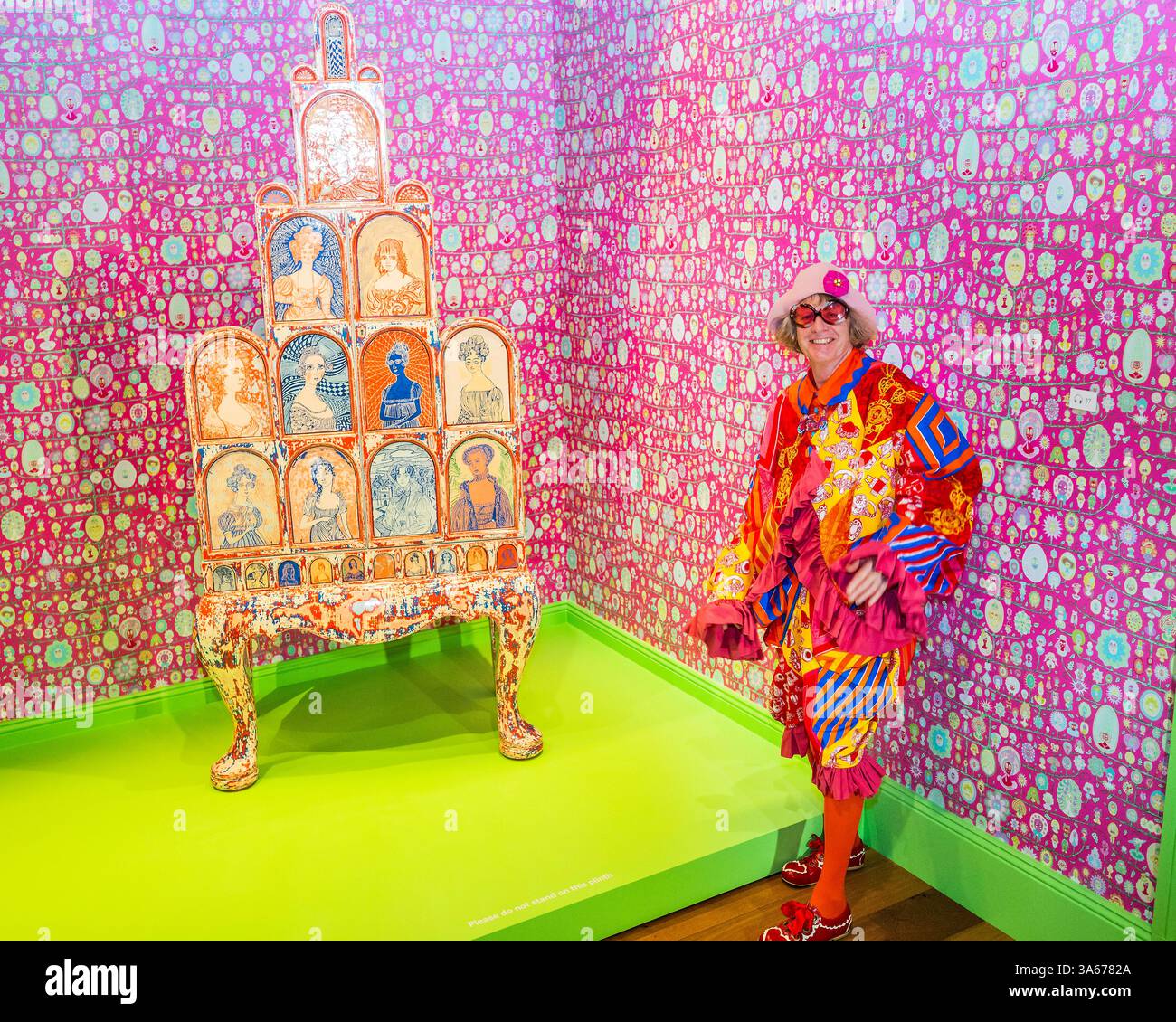 London, UK. 25th Mar, 2025. The artist with the Great Beauty - Grayson ...