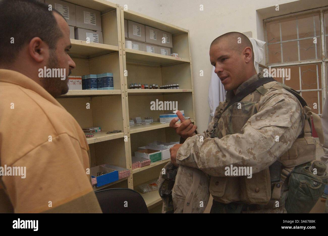 Recon marine iraq hi-res stock photography and images - Alamy