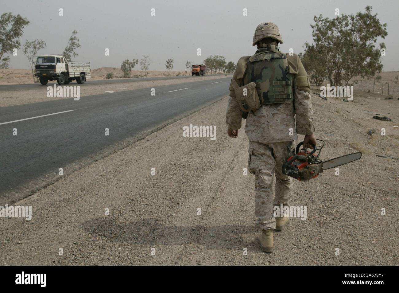 Oct 13, 2004; Camp Baharia, Iraq; Marine Sgt. DUSTIN W. RAGSDALE, 23, a ...