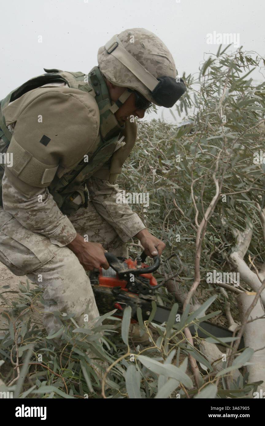 Oct 13, 2004; Camp Baharia, Iraq; Marine Sgt. DUSTIN W. RAGSDALE, 23 ...