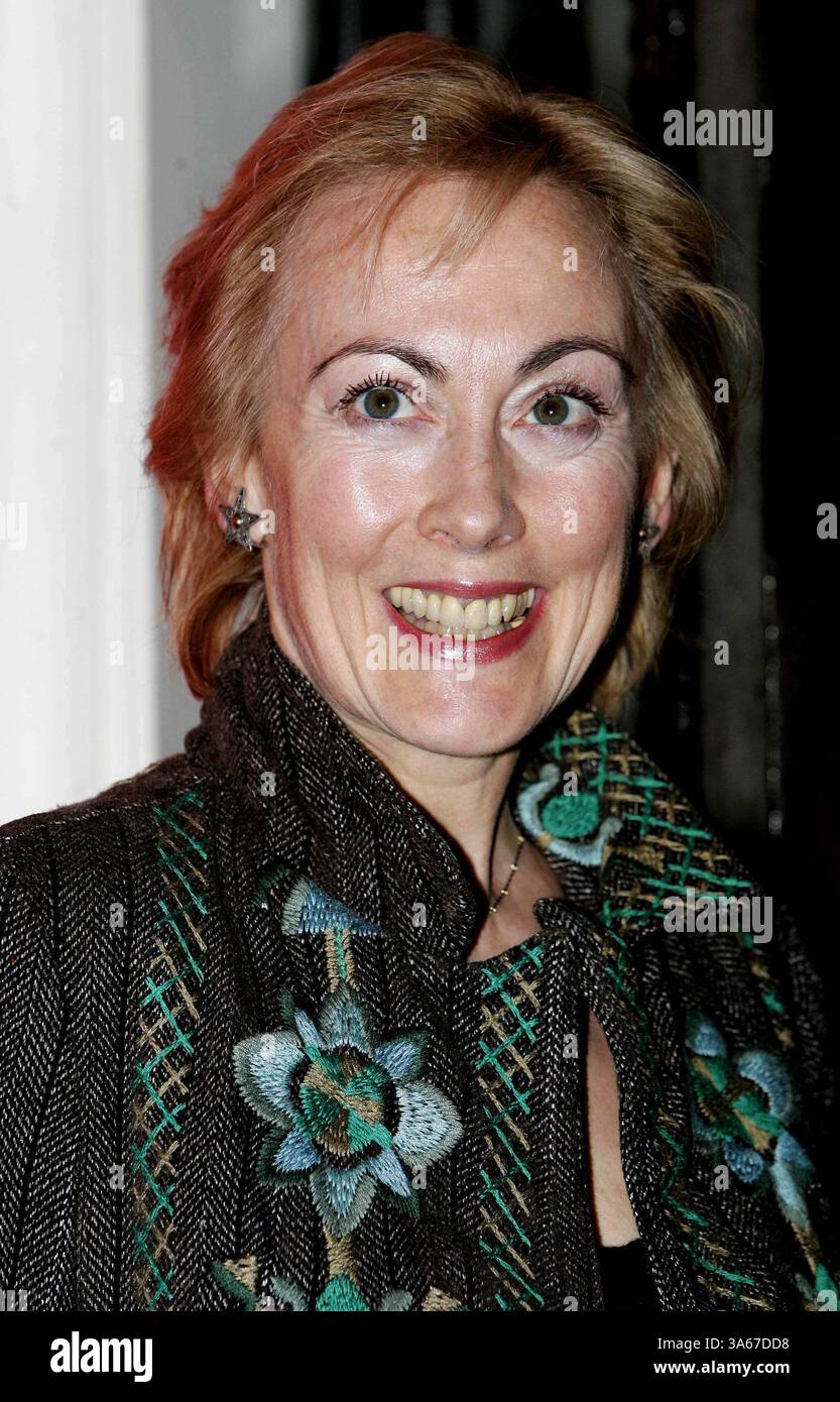 Oct. 24, 2006 - The Aldwych Theatre, LONDON, ENGLAND - PAULA WILCOX ...