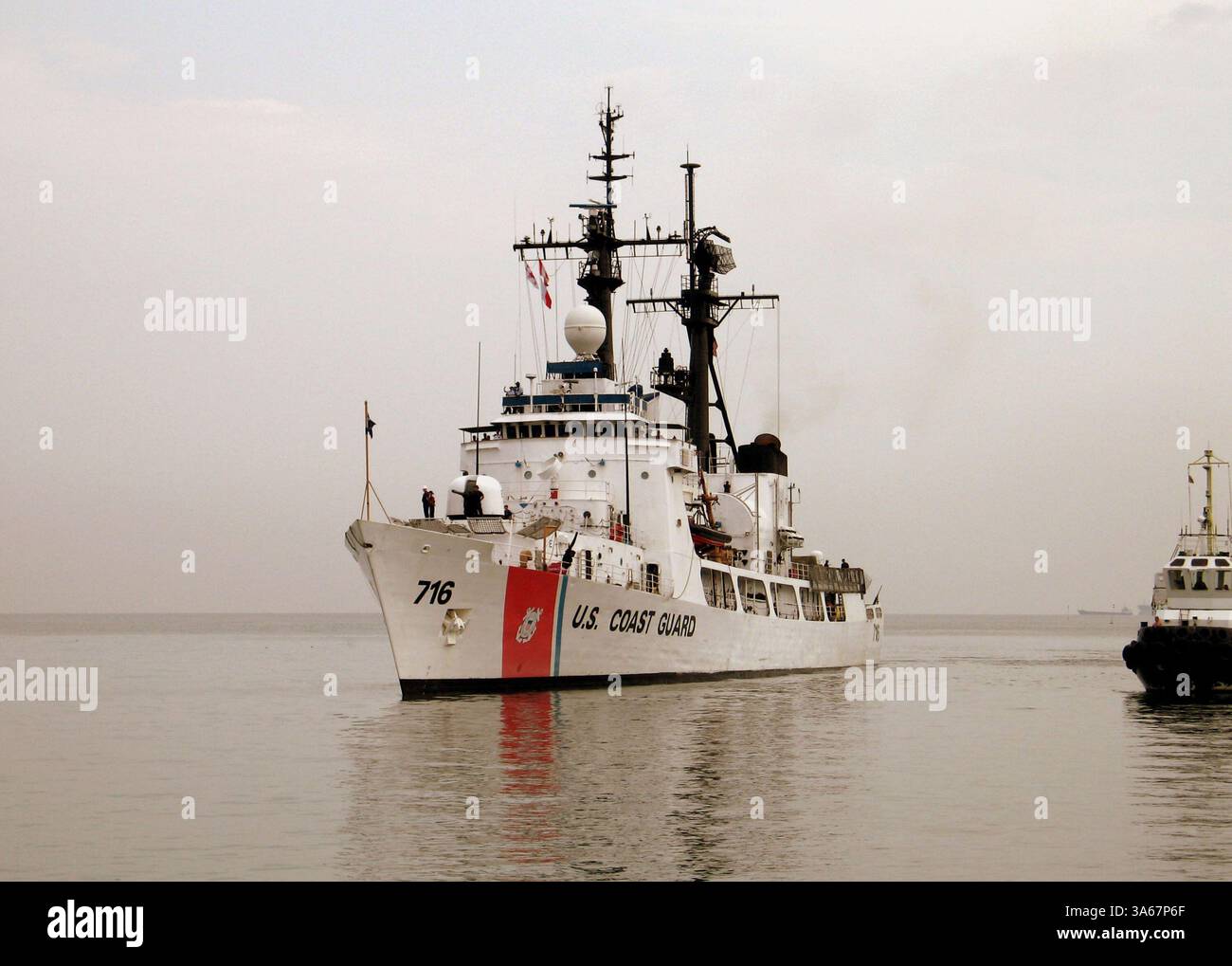U s coast guard cutter dallas hi-res stock photography and images - Alamy