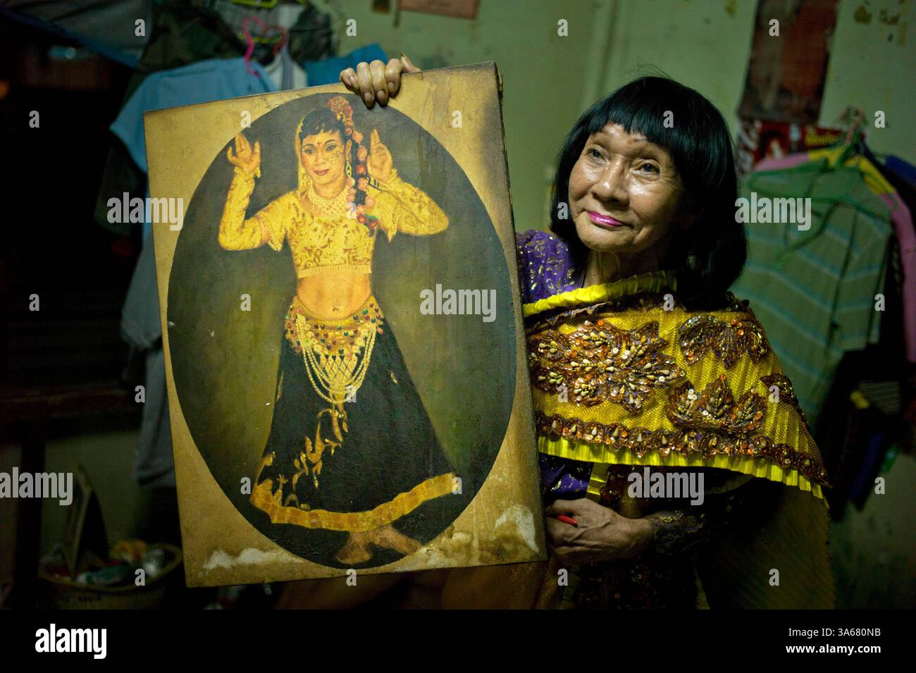 Nov 19, 2010 - Bangkok, Thailand - Nong is 77 years old, is the oldest ...