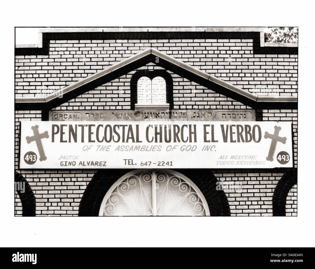 Historic stone building built Cut Out Stock Images & Pictures - Alamy