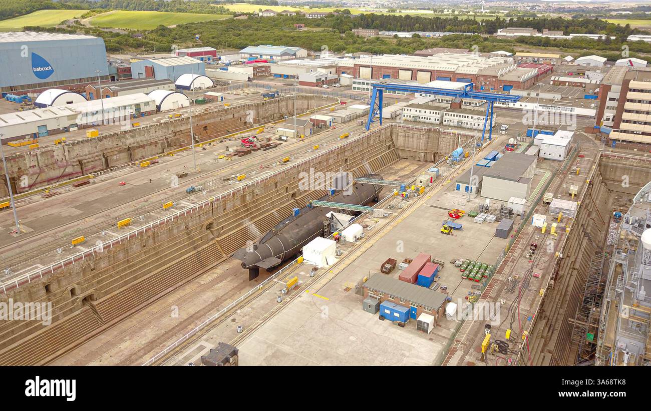 Rosyth, Scotland, UK: HMS Swiftsure (S126), first ex-Royal Navy nuclear ...