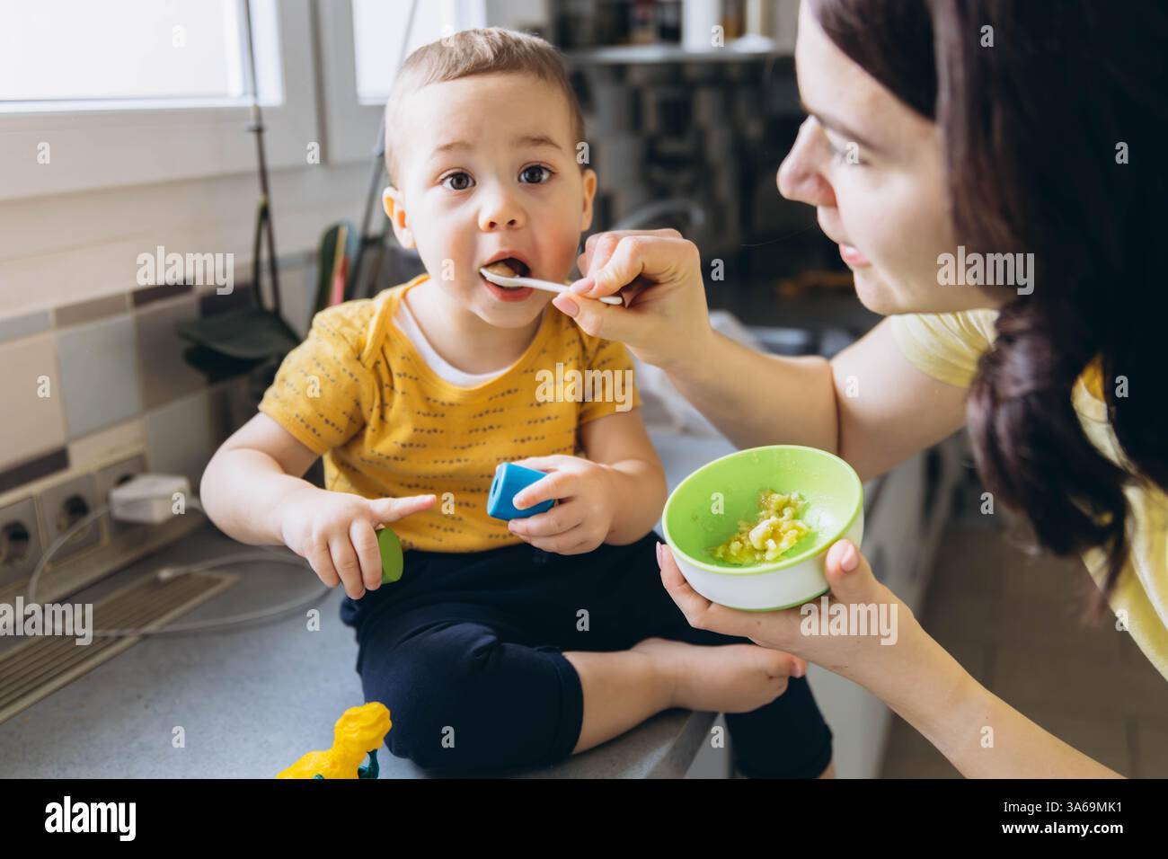 Adorable child mom sharing hi-res stock photography and images - Alamy