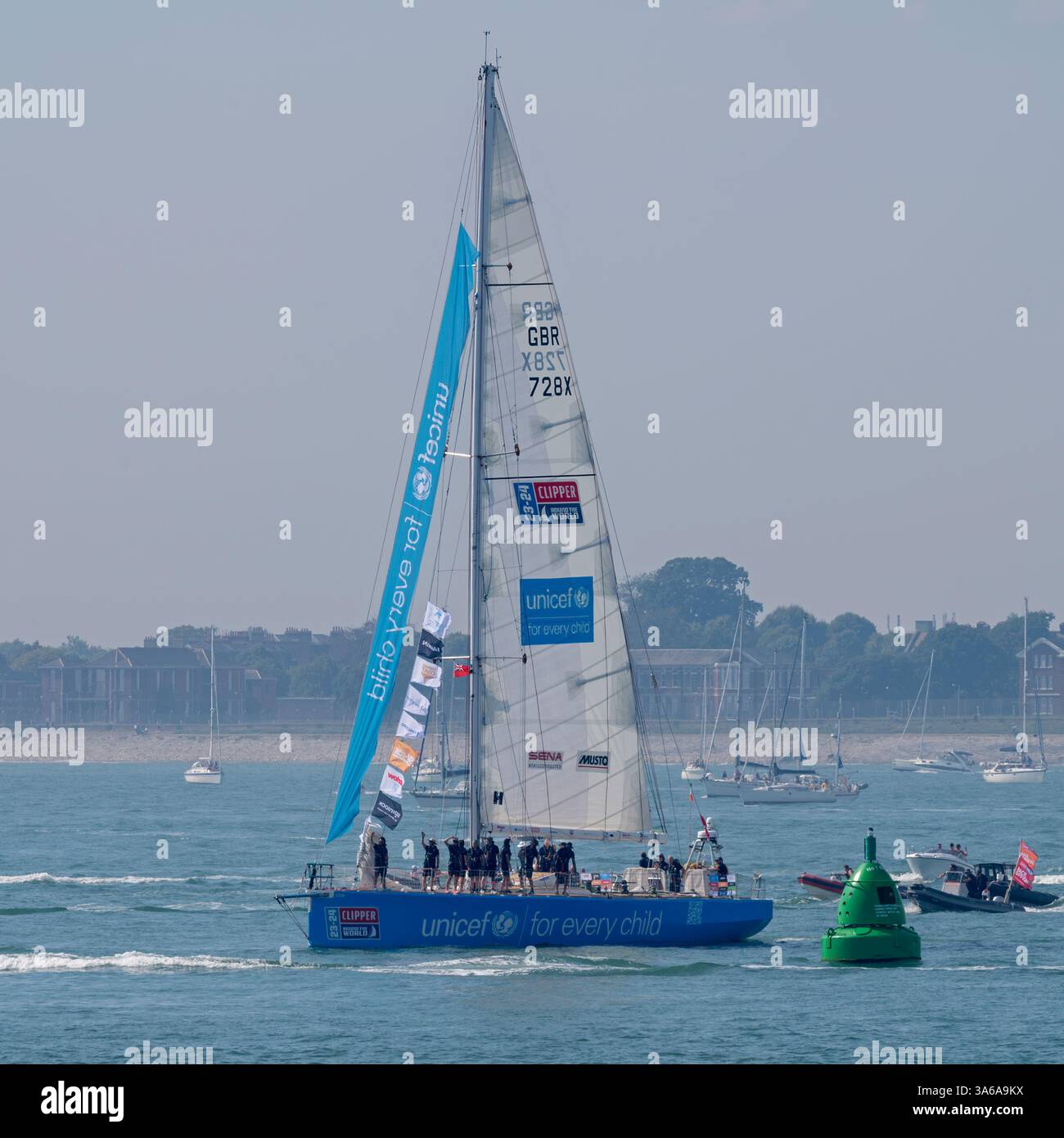 The racing yachts waiting for the start of the 1st leg of the Clipper ...