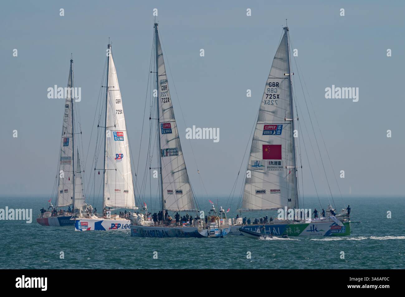 The racing yachts waiting for the start of the 1st leg of the Clipper ...