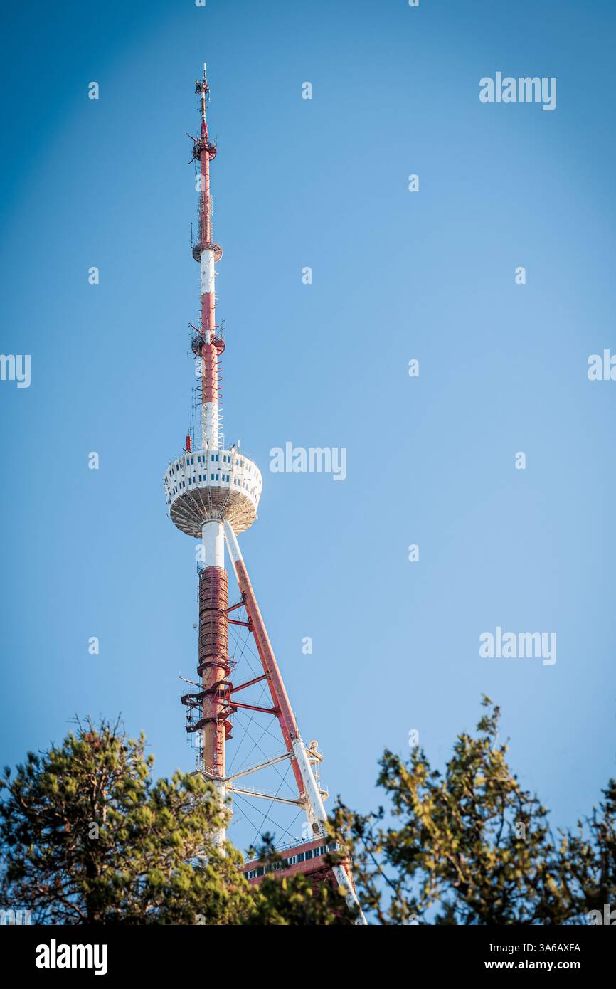 Tall telecommunication tower stands hi-res stock photography and images ...