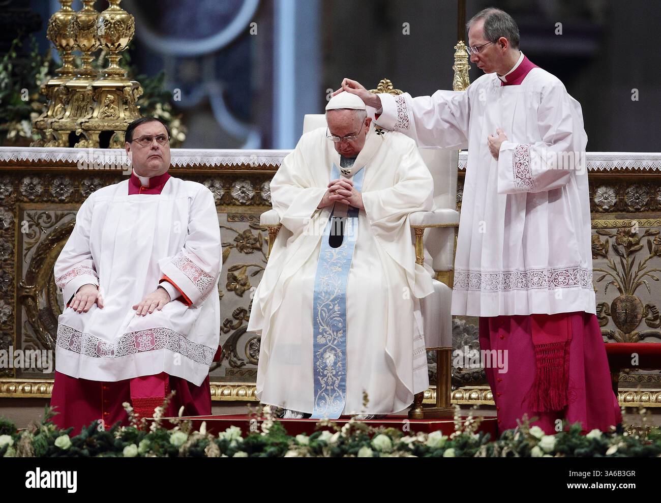 Jan 1, 2015 - Vatican City State (Holy See) POPE FRANCIS leads mass in ...