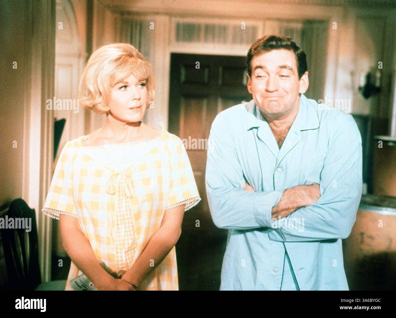 January 8, 2015 - File - Actor ROD TAYLOR (January 11, 1930 - January 7 ...