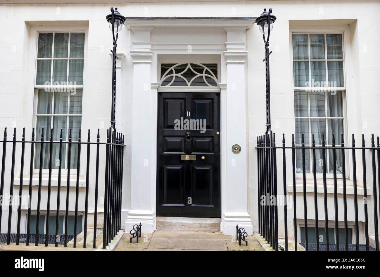 London, UK. 25th Mar, 2025. The door of Number 11 Downing Street ...