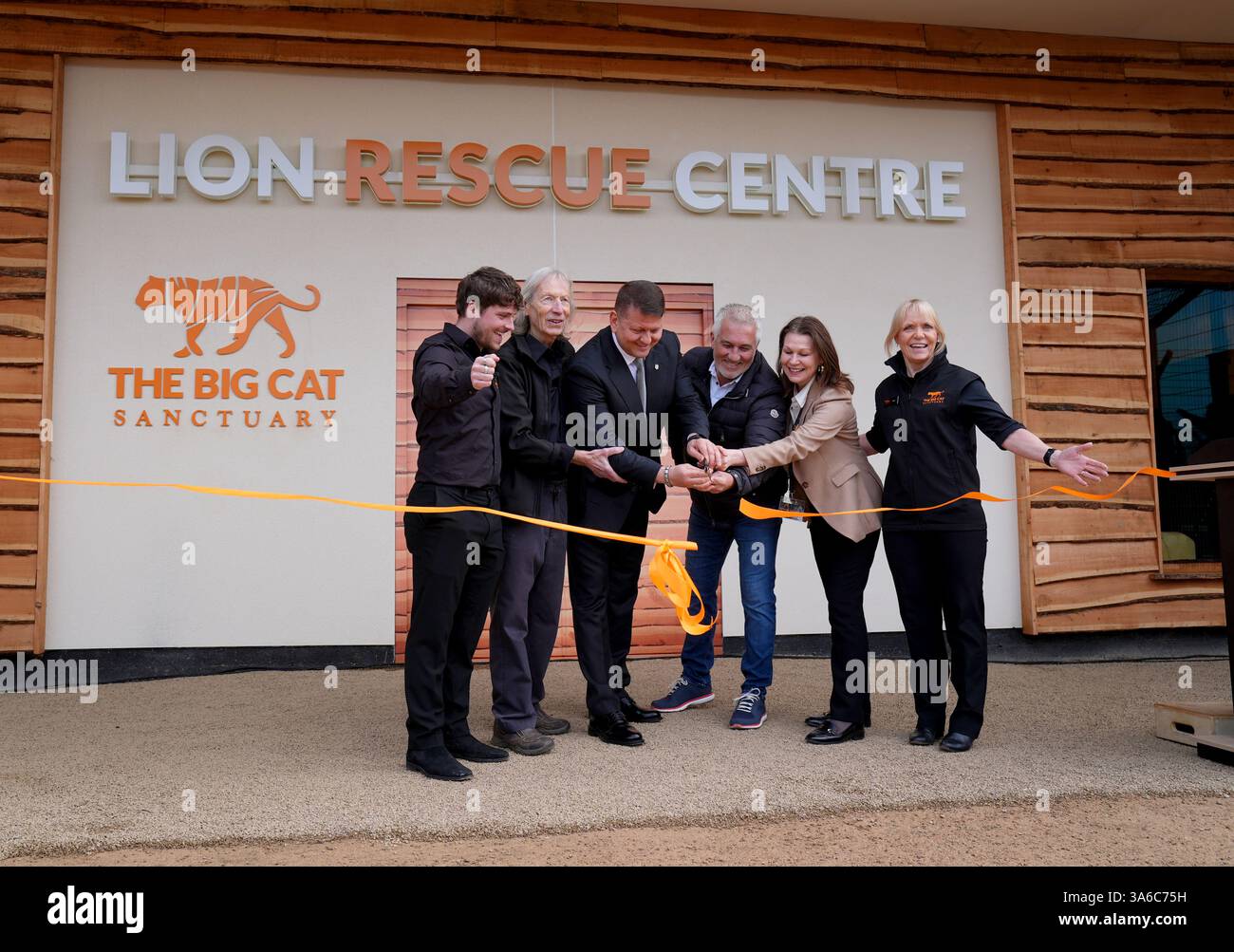 General Valerii Zaluzhnyi (third from left) Ambassador of Ukraine to ...