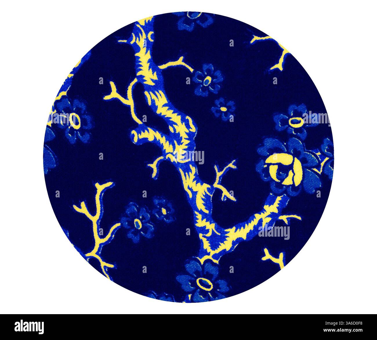 Vibrant blue elements intertwined Cut Out Stock Images & Pictures - Alamy