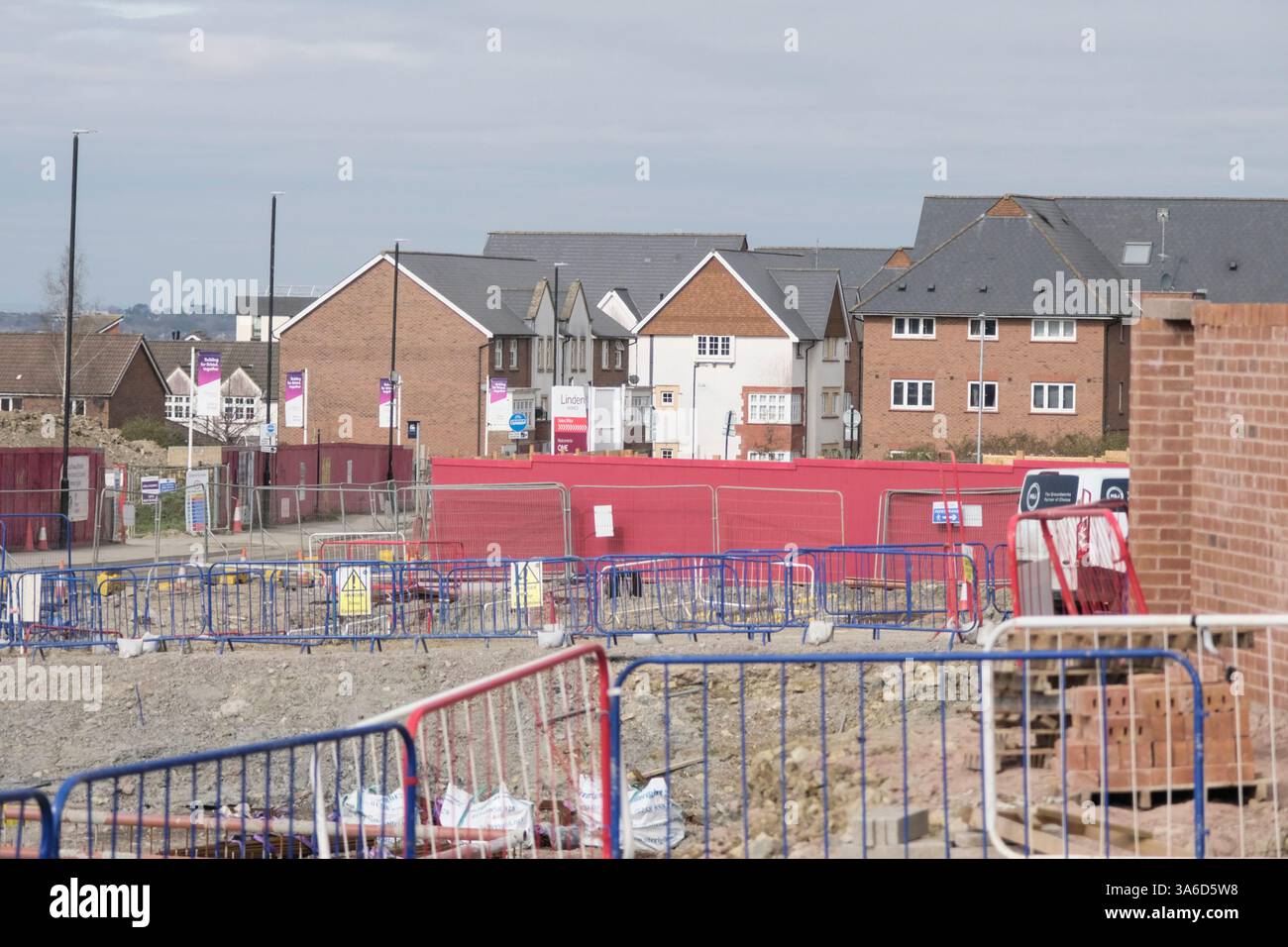 Housing development One Lockleaze in Bristol UK Energy efficient ...