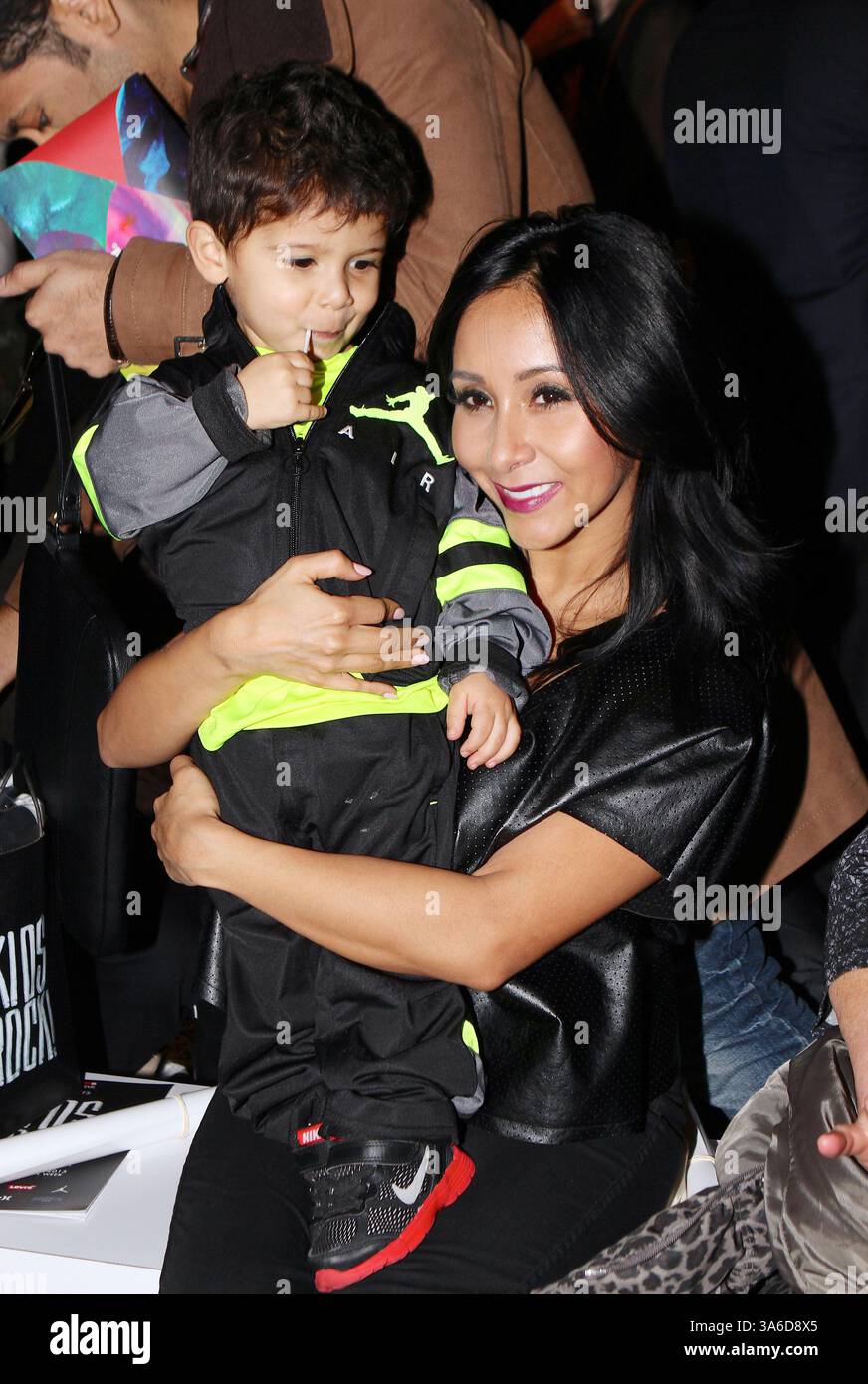 Feb. 12, 2015 - New York City, NY, USA - Nicole 'Snooki' Polizzi and ...