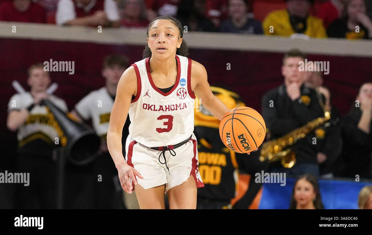 Oklahoma guard Zya Vann pushes down the court during the second half ...