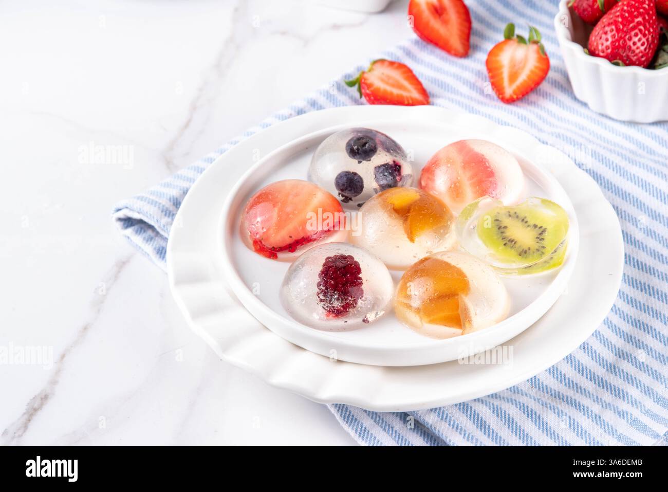Japanese Raindrop Cake, or Mizu Shingen Mochi, clear jelly dessert ...