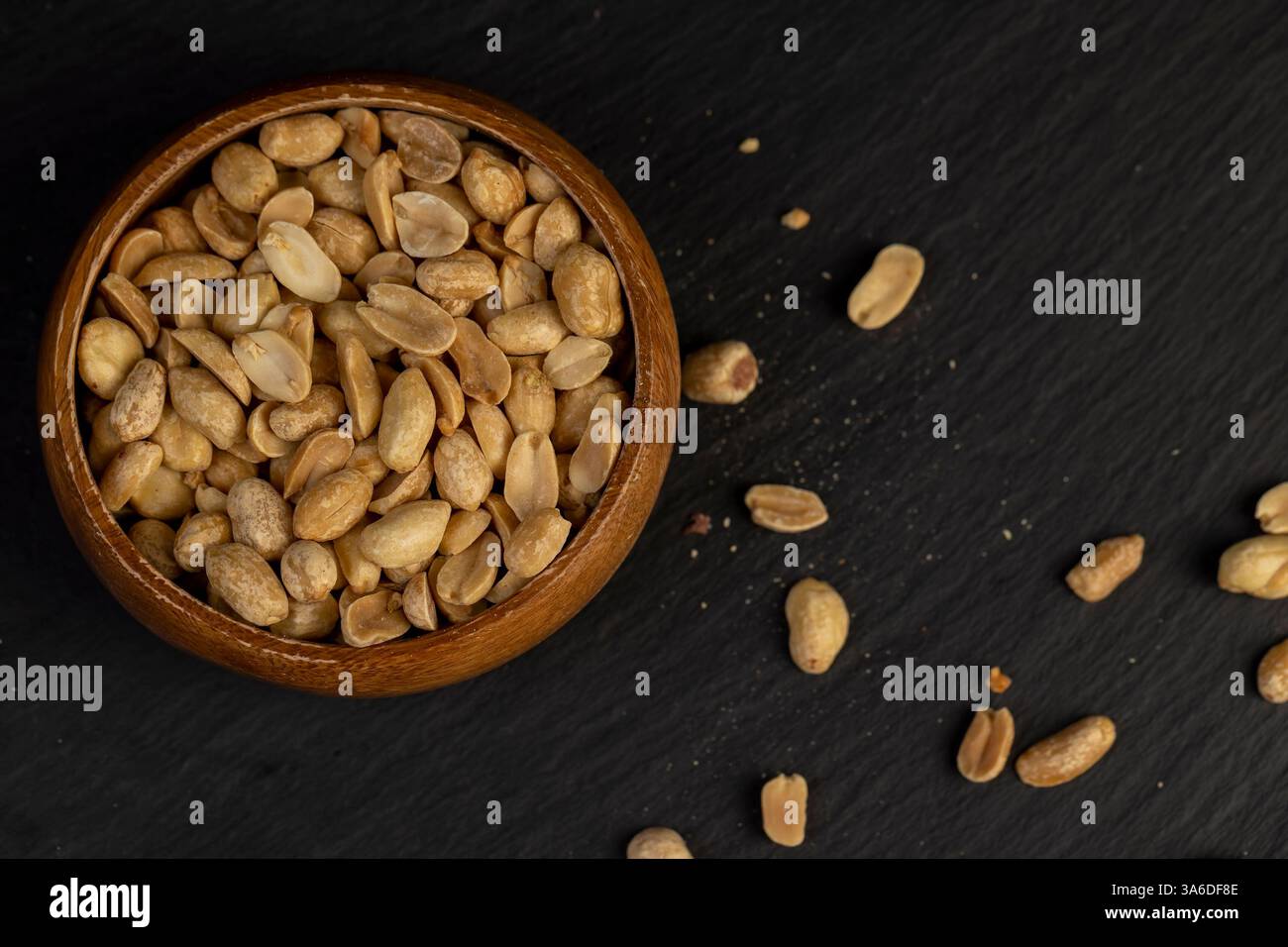 Peanut kernels on plate hi-res stock photography and images - Alamy