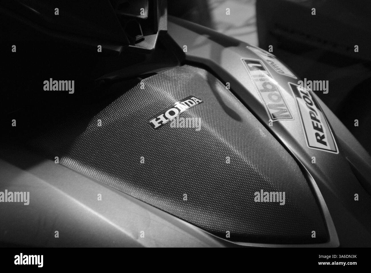 Phong cach toi gian hi-res stock photography and images - Alamy