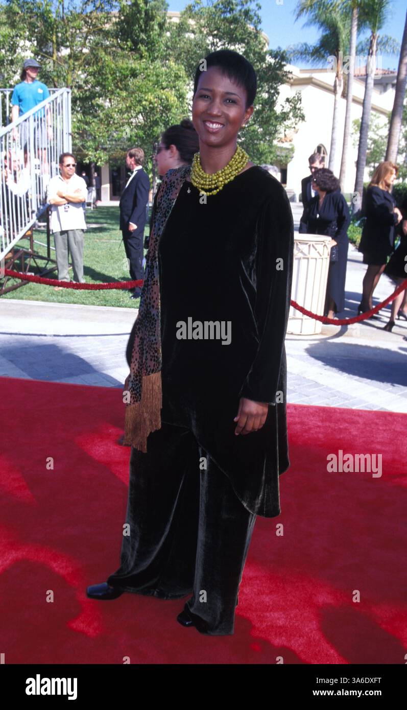 Actress MAE JAMISON at the 'Star Trek: 30 Years and Beyond' tribute ...