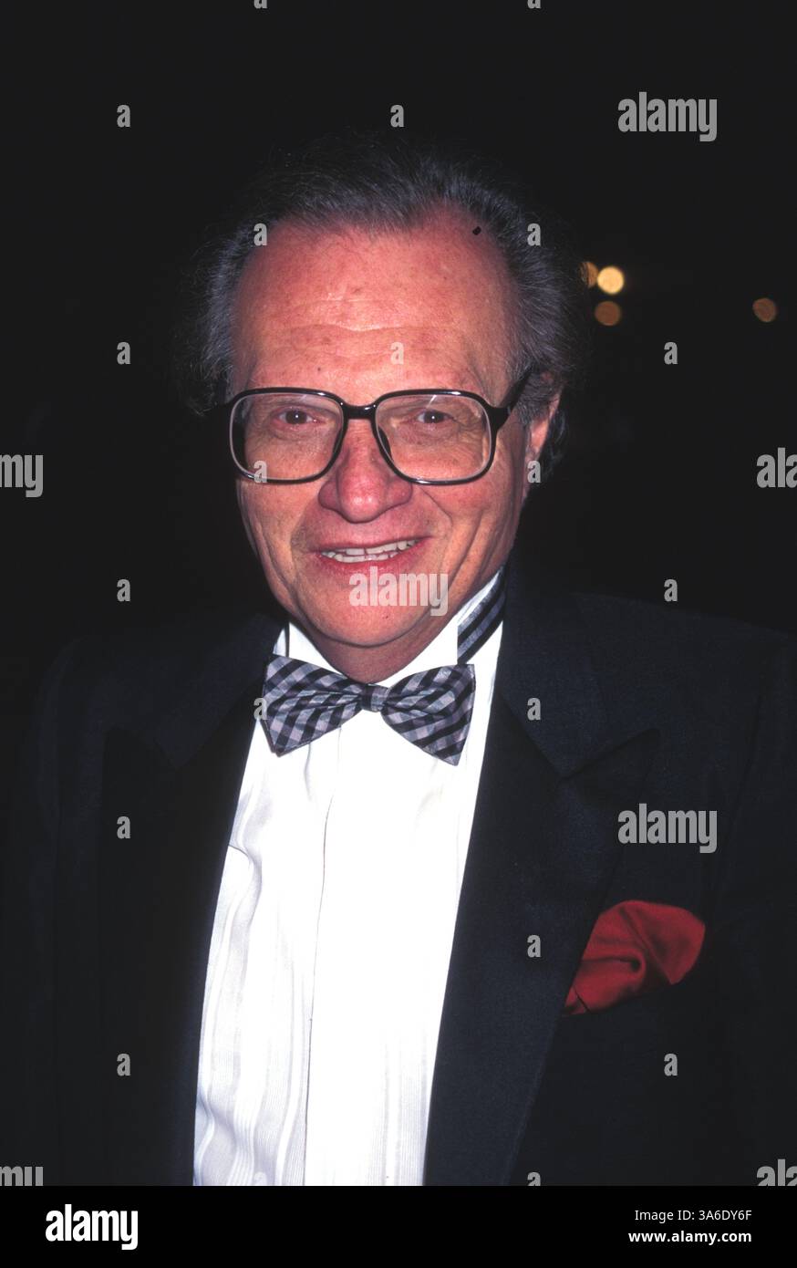 Talk show host LARRY KING @ the 1997 Vanity Fair Oscar Party Stock ...