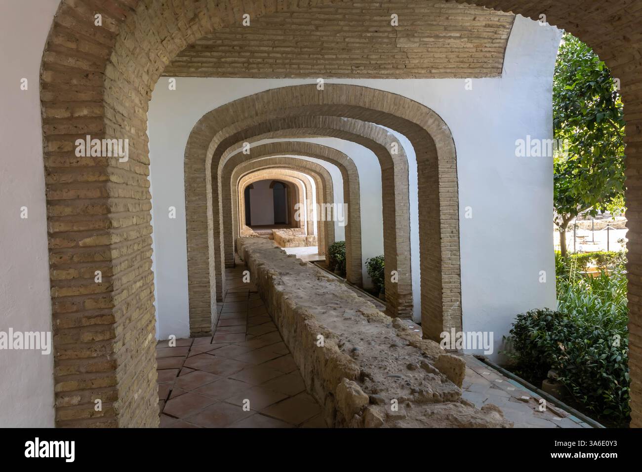 The arcade in the Castle of the Christian Monarchs (Alcázar de los ...