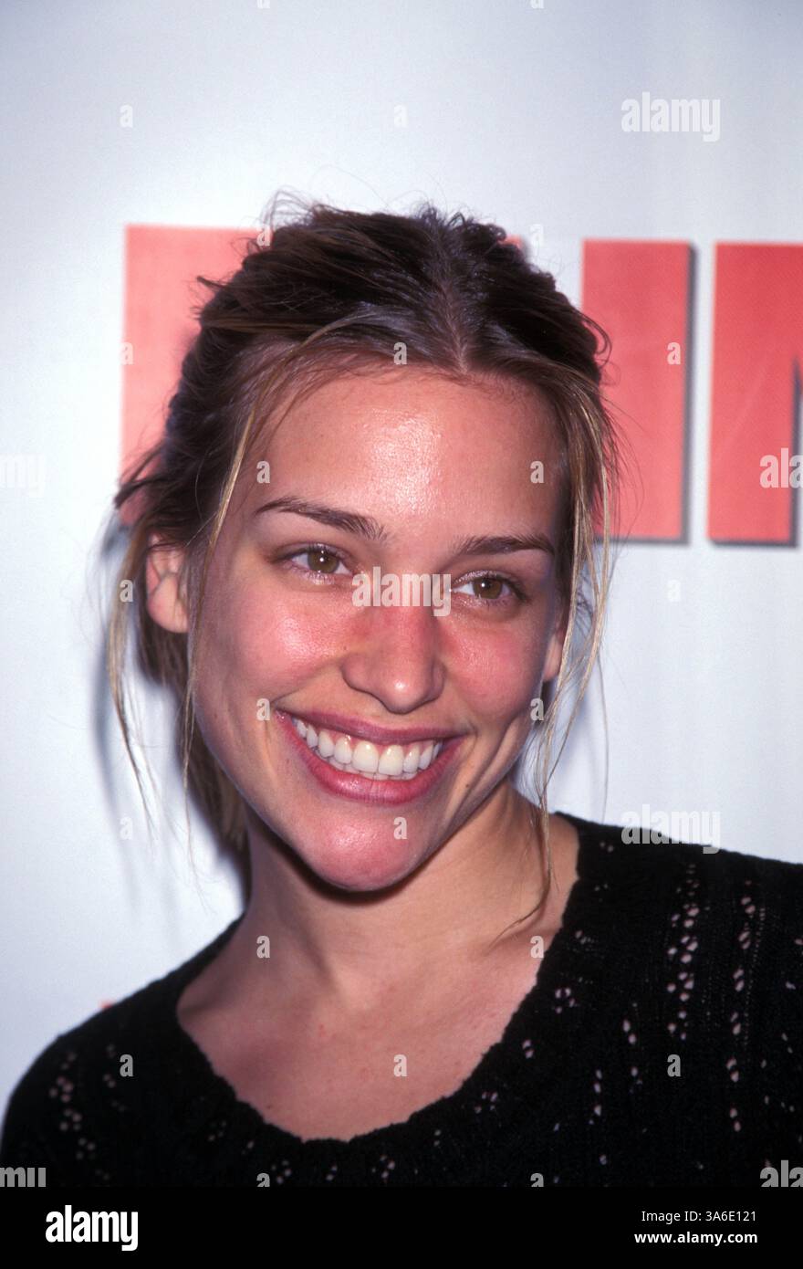 Feb 17, 2000; New York, NY, USA; Actress PIPER PERABO at the FHM ...