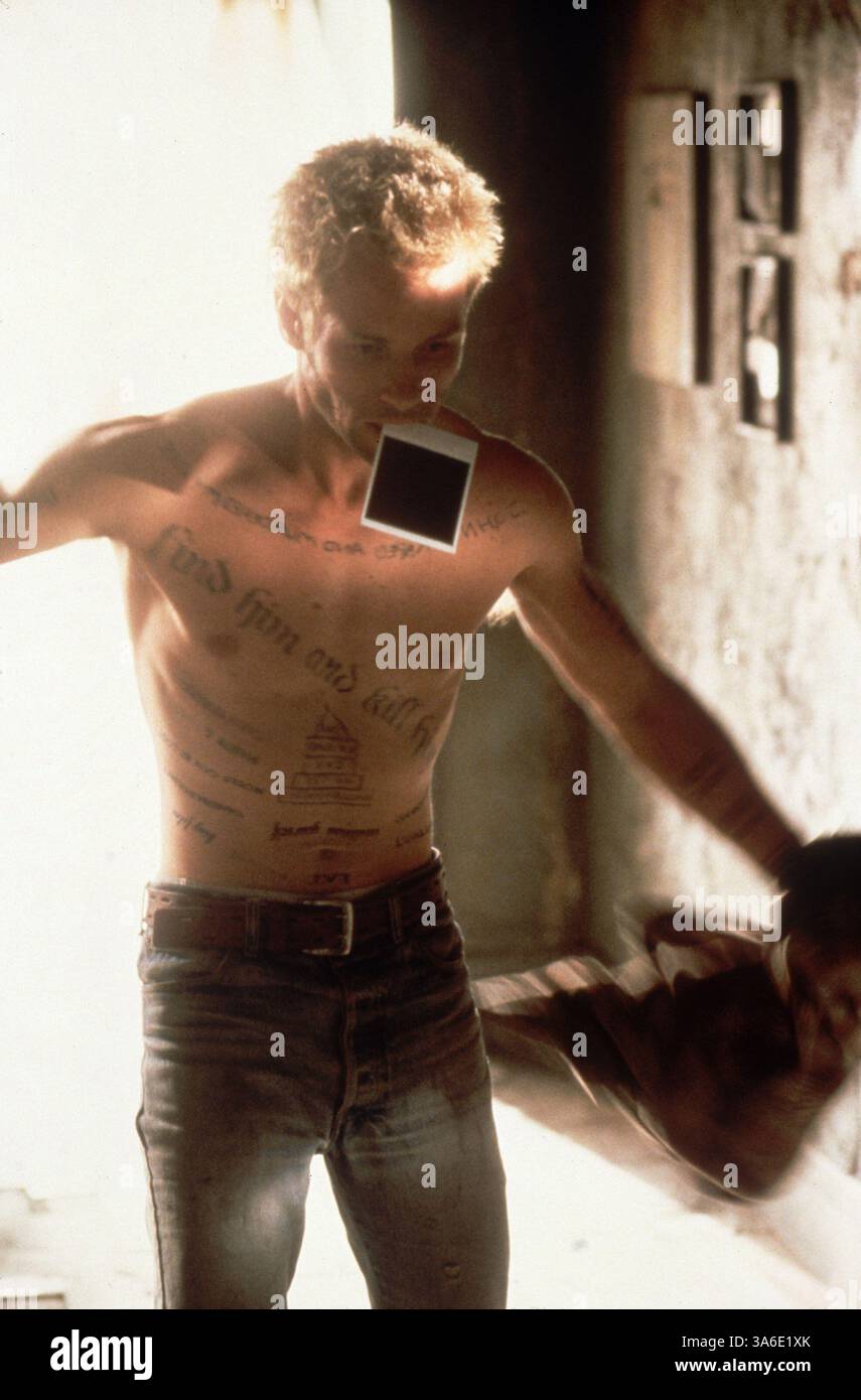 Sep 05, 2000; Los Angeles, CA, USA; Actor GUY PEARCE as Leonard Shelby ...