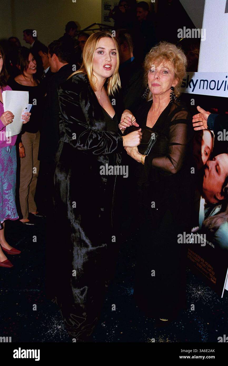 Nov. 5, 2000 - London, Great Britain - Â©RICHARD CHAMBURY ALPHA CN ...