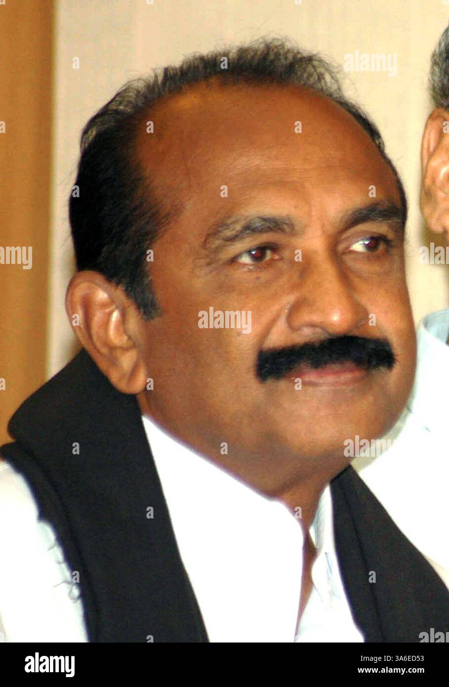 Vaiko hi-res stock photography and images - Alamy