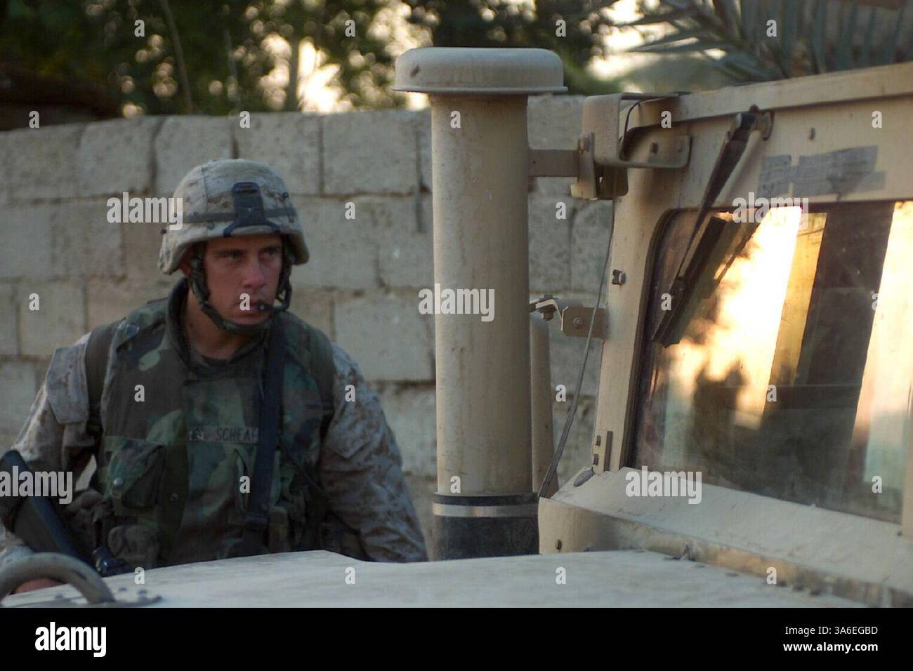 Sep 09, 2004; Haswa, Iraq; Sgt. KEVIN R. SCHEAFFER of the 24th Marine ...