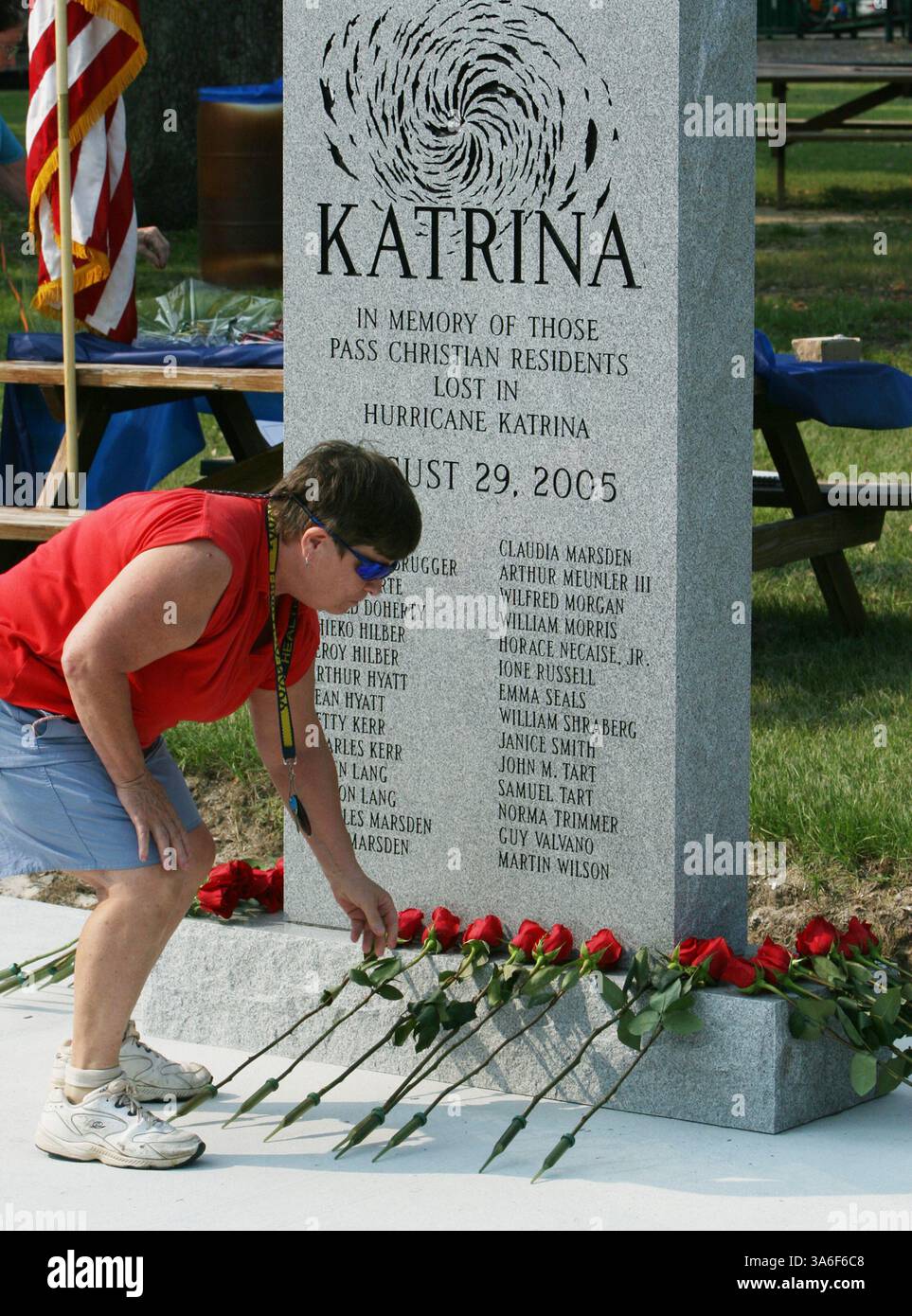 Aug. 29, 2008 - Sharon Greer placed roses in memory of longtime friend ...