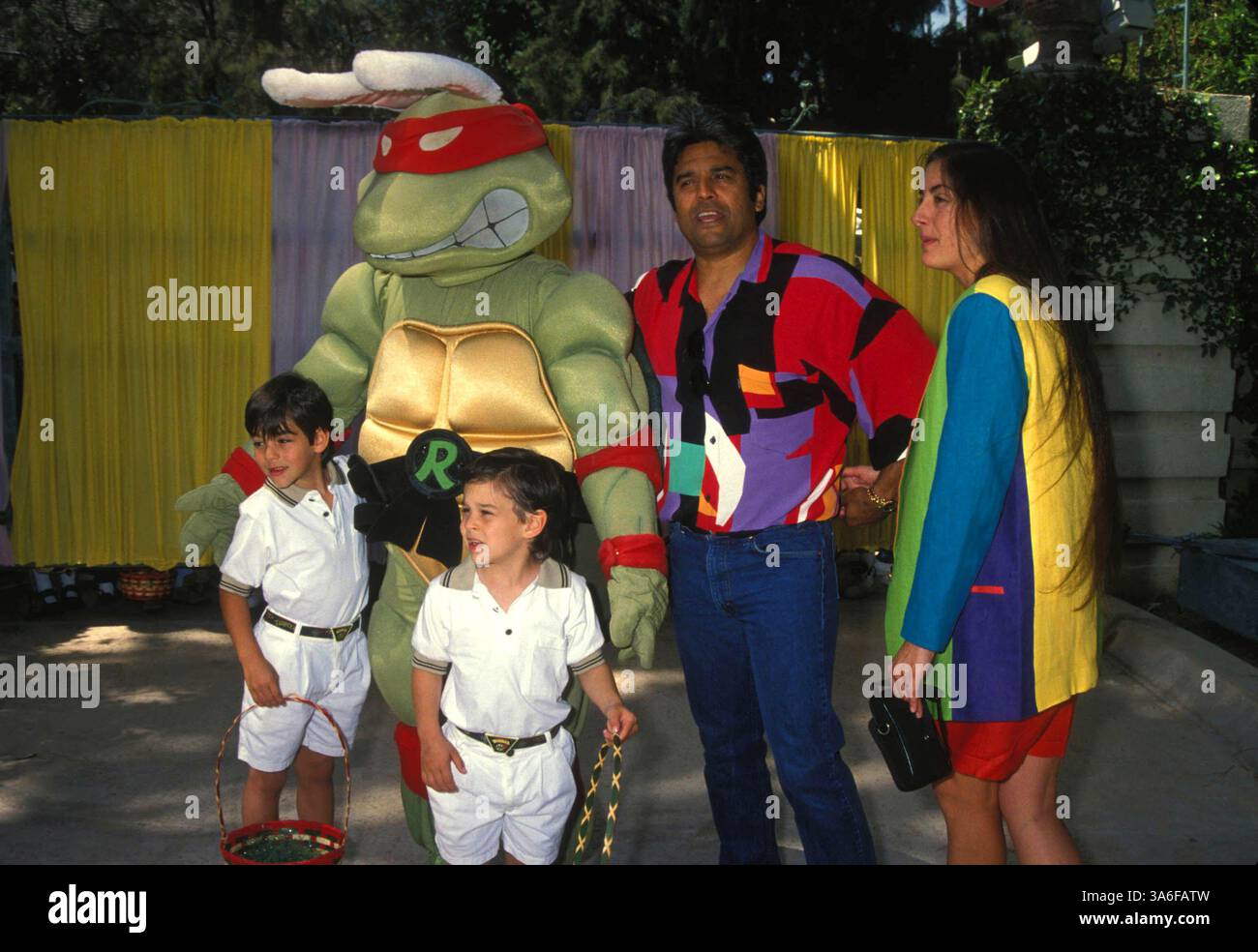 Oct. 9, 2008 - ERIK ESTRADA WITH FIANCEE NANETTE MIRKOVICH AND SONS ...