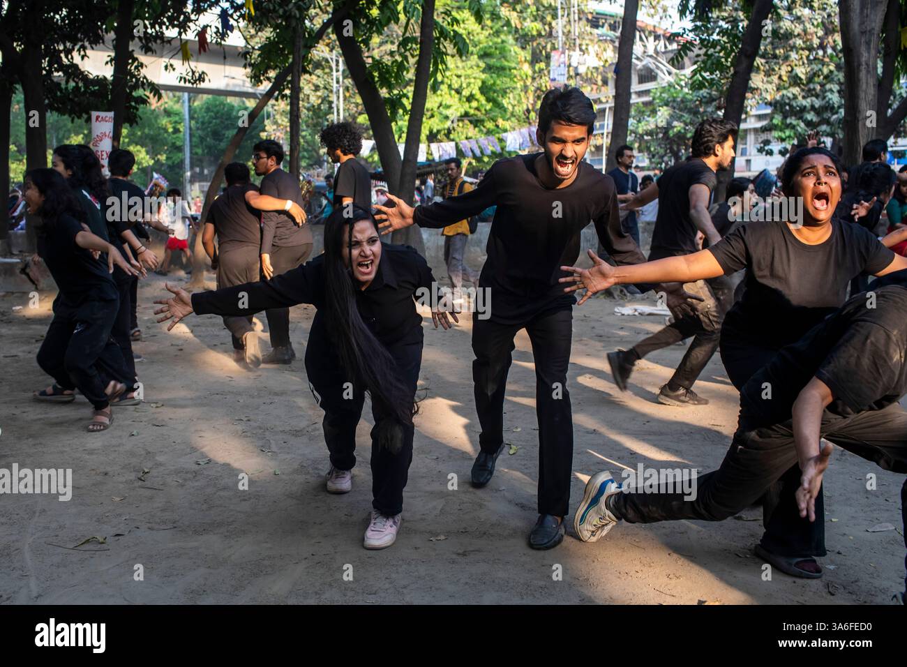 Dhaka, Bangladesh. 25th Mar, 2025. Prachyanat School of Acting and ...