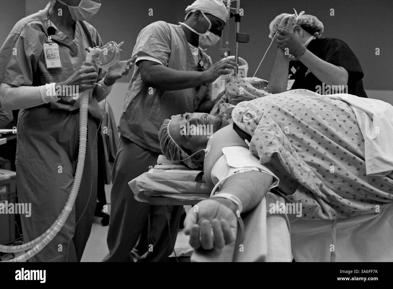 Knee replacement surgery after Black and White Stock Photos & Images ...